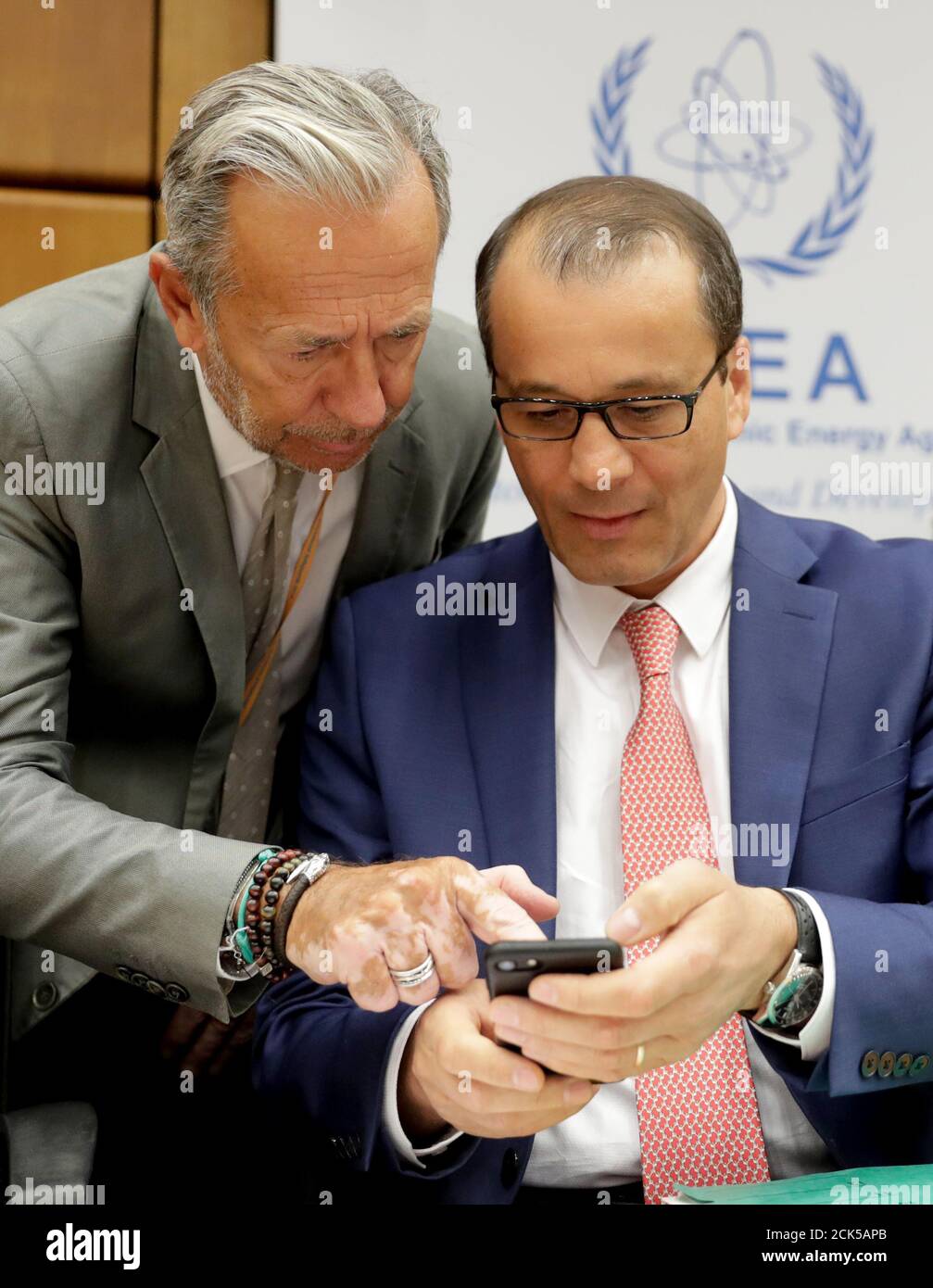 Massimo aparo hi-res stock photography and images - Alamy