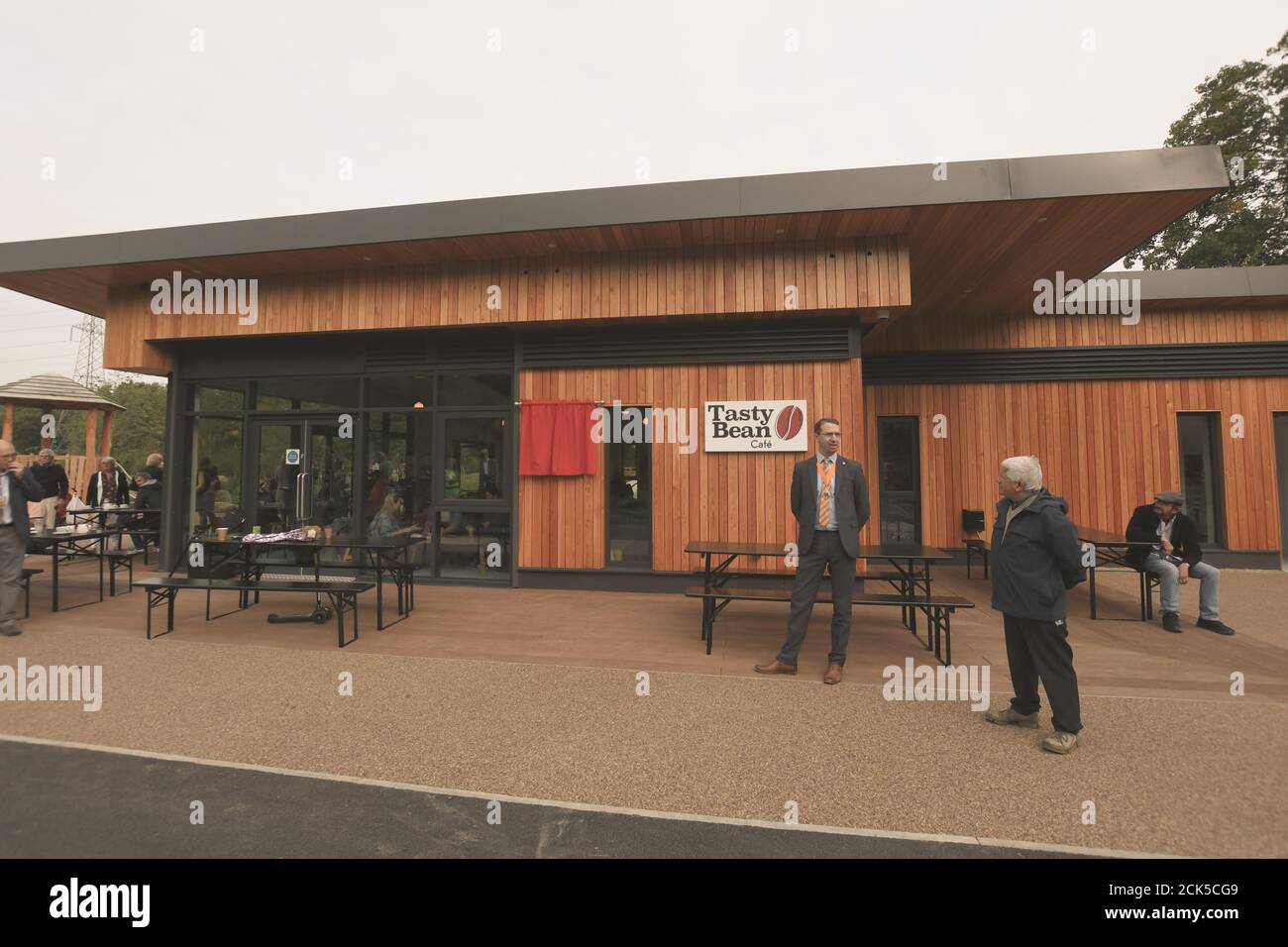 Peter taylor mayor of watford hi-res stock photography and images - Alamy