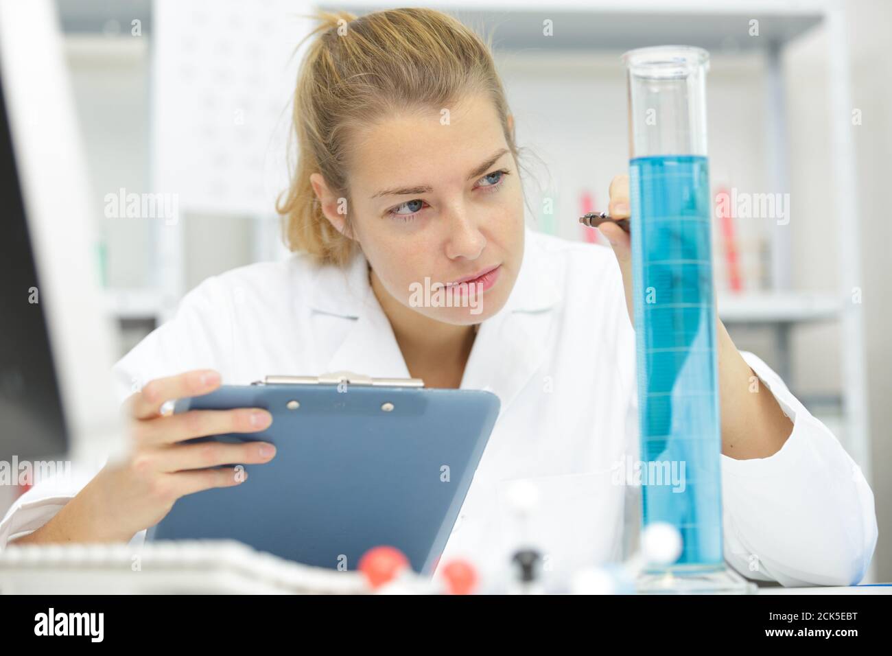 measurement of sugar content in lab Stock Photo - Alamy