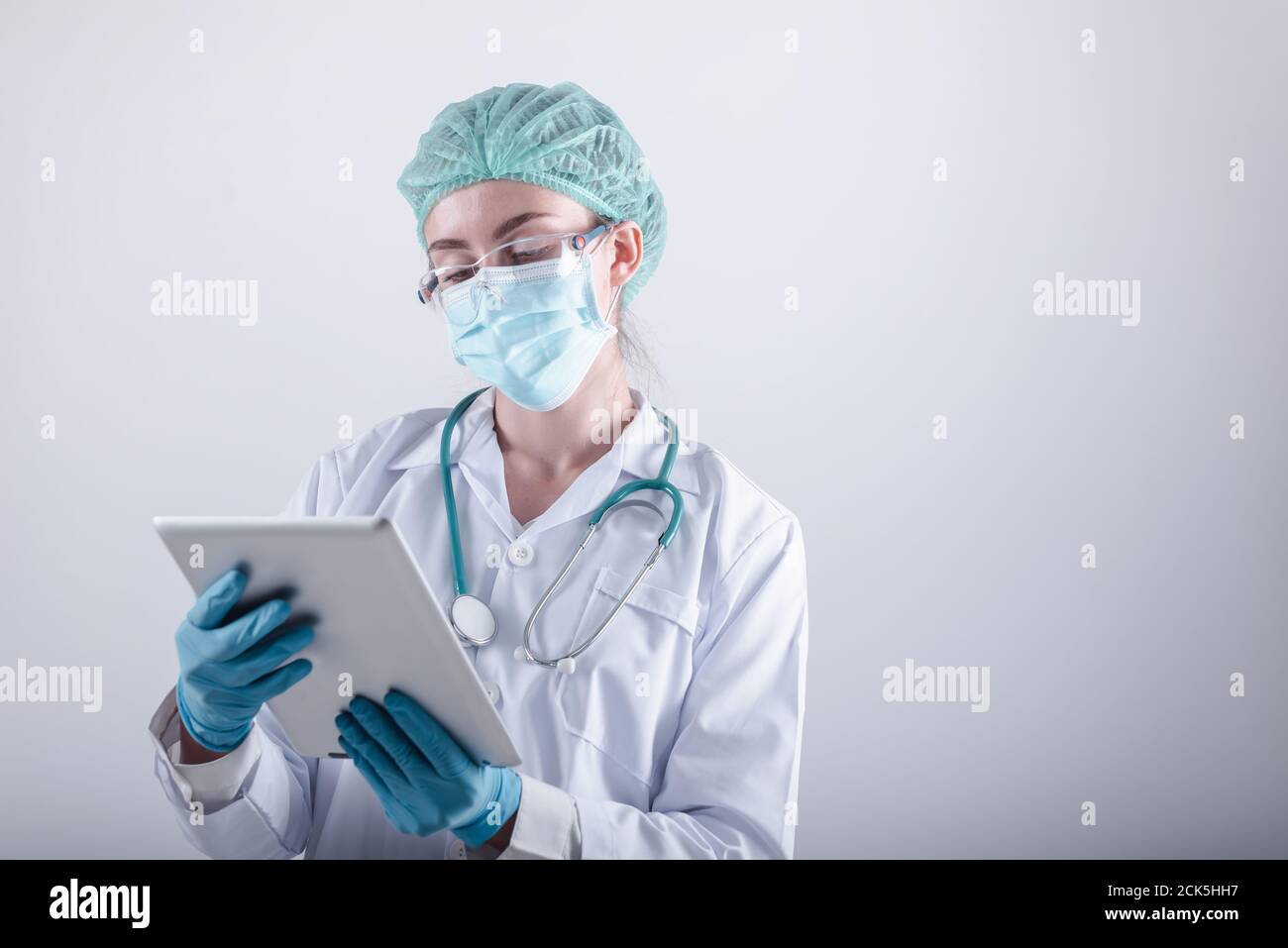 Medical Surgical Doctor and Health Care, Portrait of Surgeon Doctor in ...