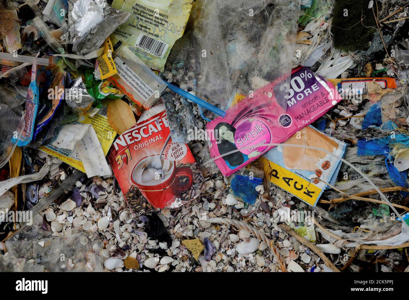 Shampoo sachets asia hi-res stock photography and images - Alamy