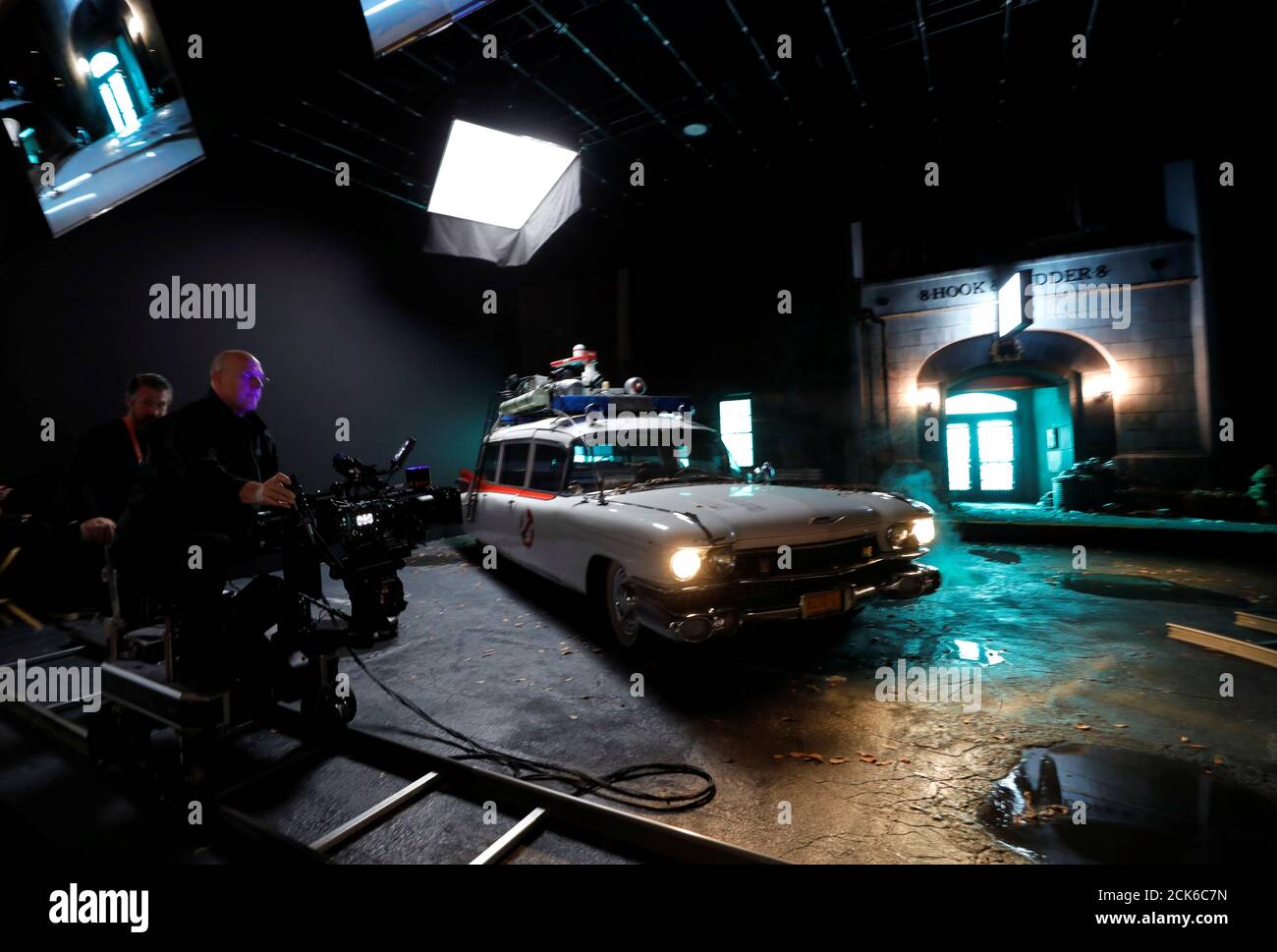 Volumetric capture hi-res stock photography and images - Alamy