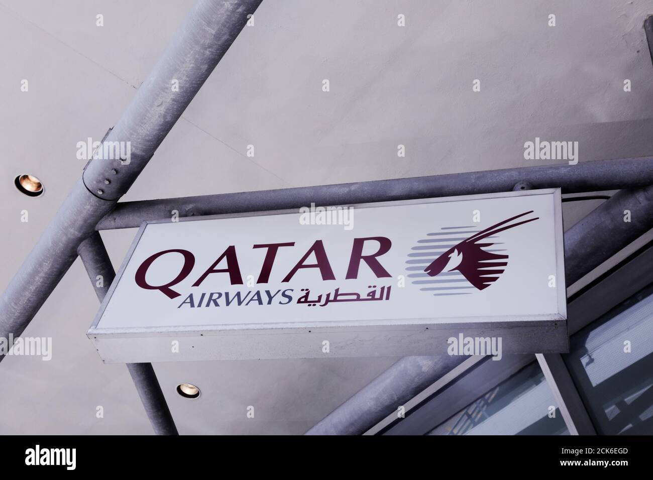 Qatar airlines logo hi-res stock photography and images - Alamy