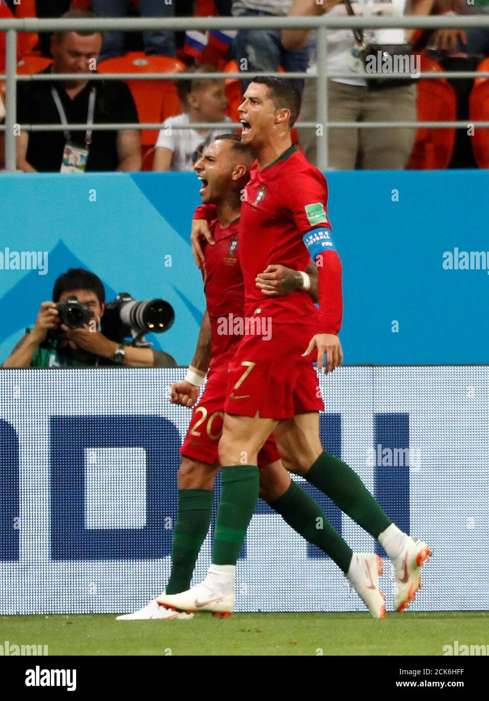 Ricardo quaresma iran hi-res stock photography and images - Alamy