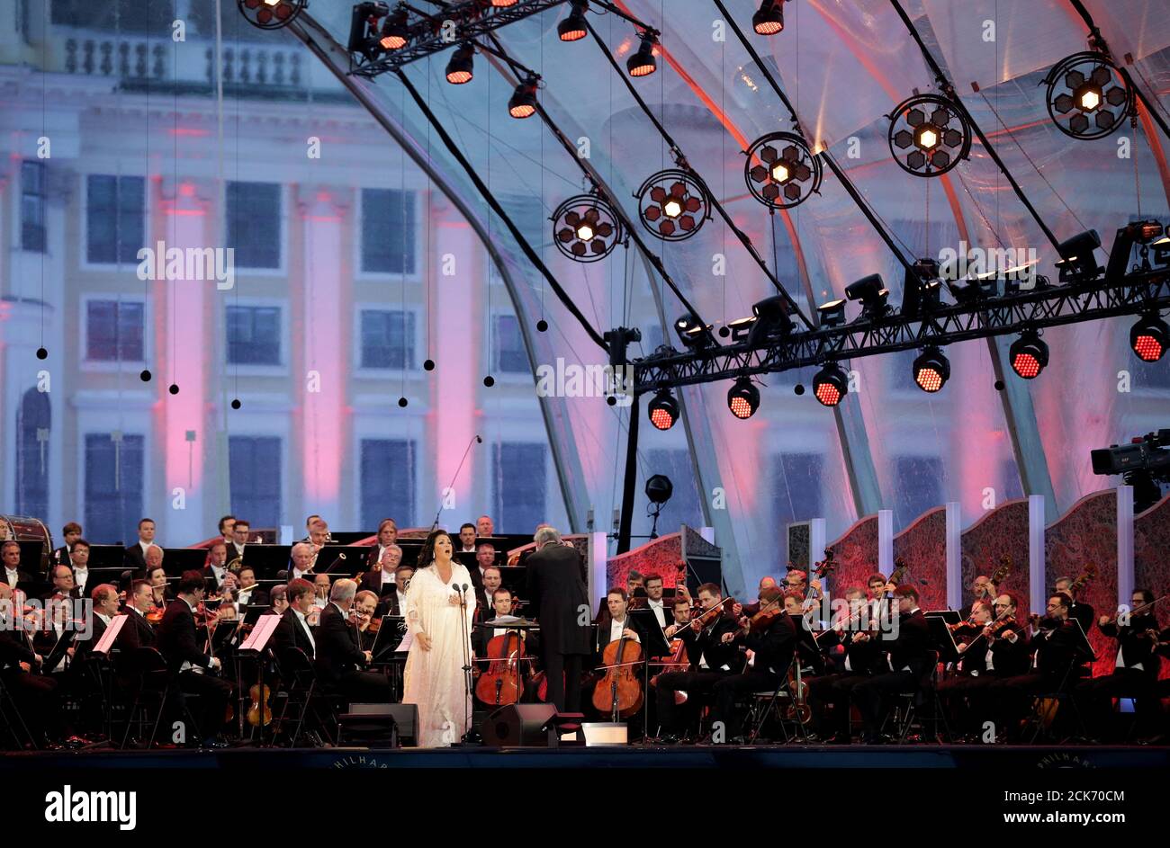 Anna orchestra hi-res stock photography and images - Alamy
