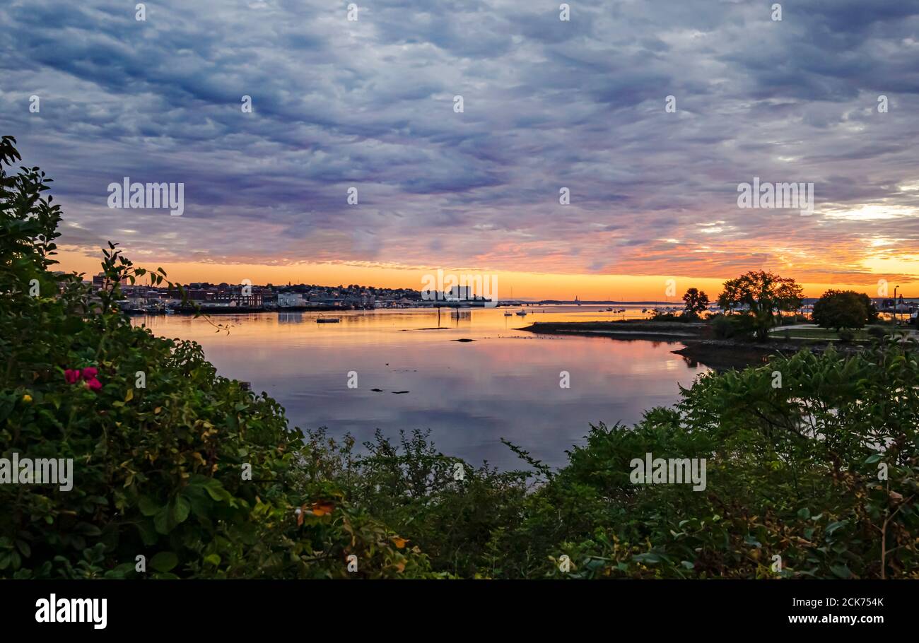 Downtown portland maine hi-res stock photography and images - Alamy