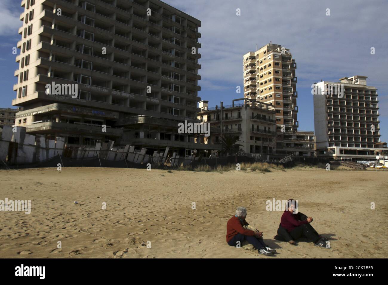 1974 cypriot war hi-res stock photography and images - Alamy