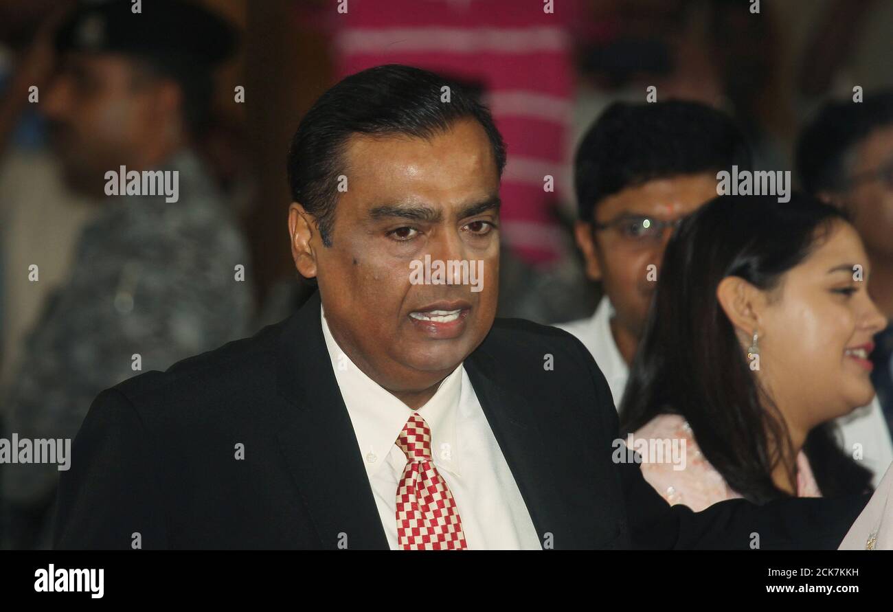 Mukesh ambani chairman managing director hi-res stock photography and ...
