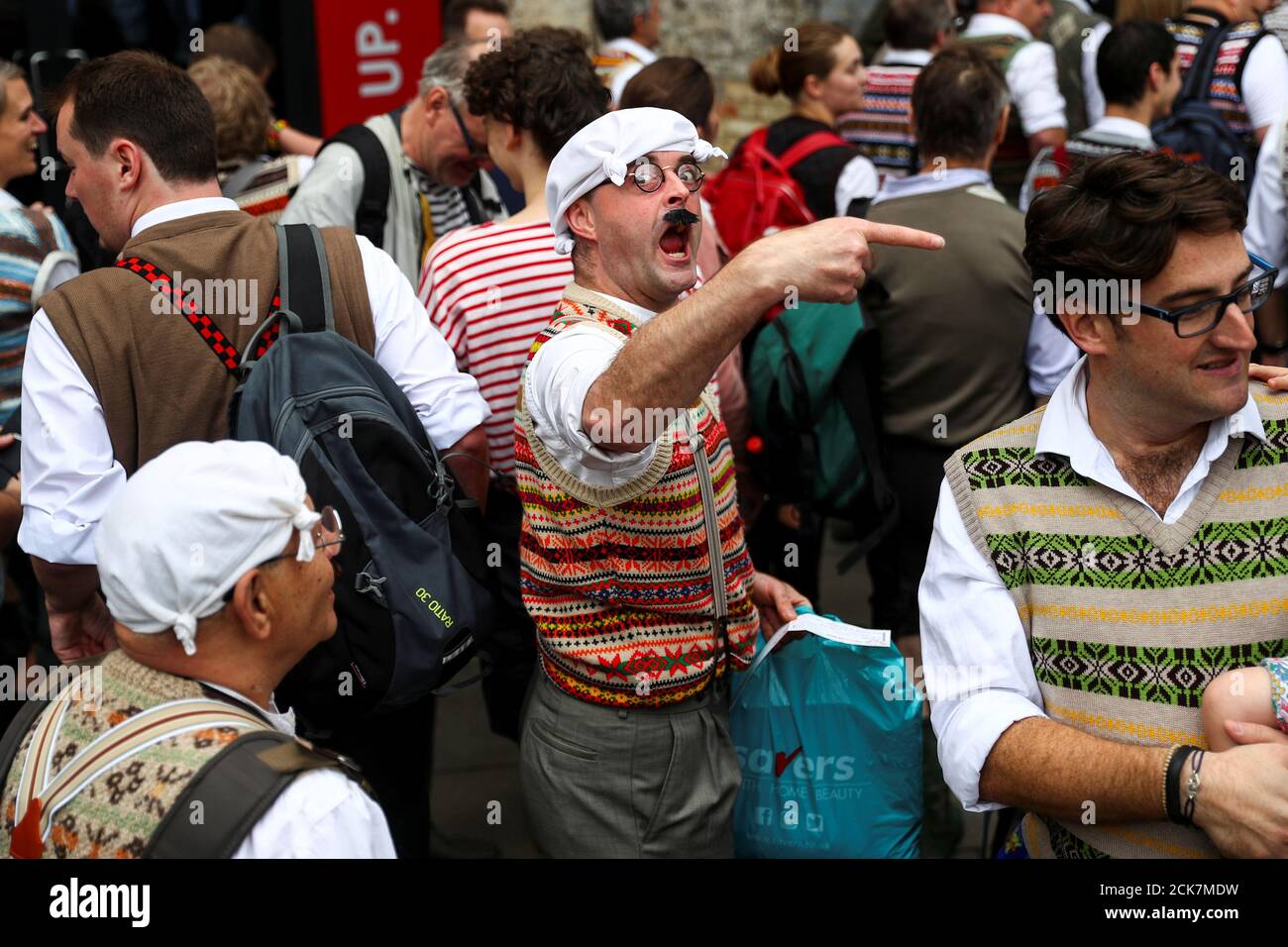 Flying circus monty pythons hi-res stock photography and images - Alamy