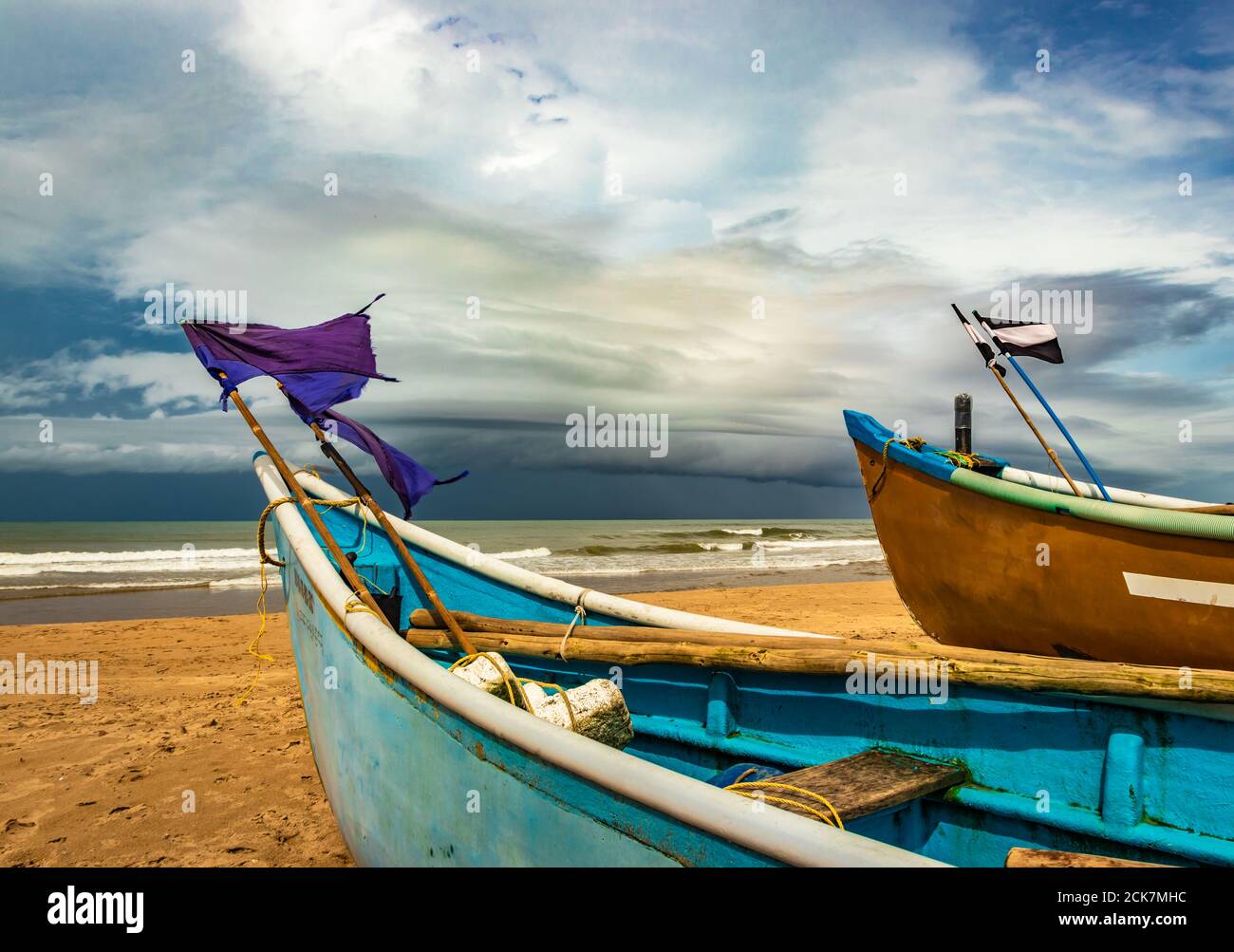 Flat sea at the beach hi-res stock photography and images - Alamy