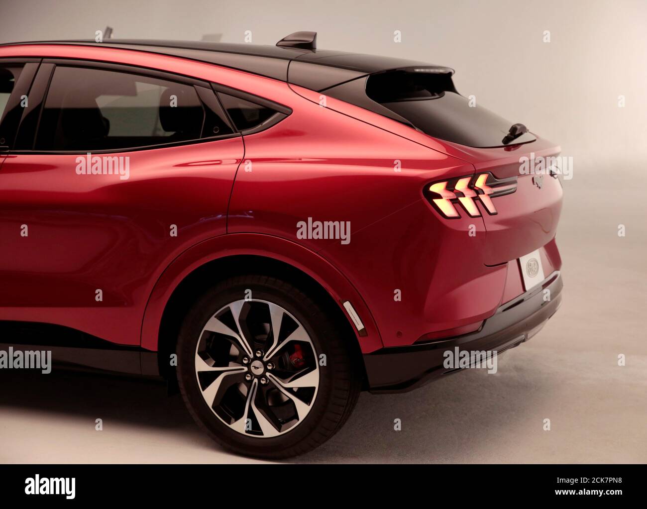 Ford mach e mustang hi-res stock photography and images - Alamy