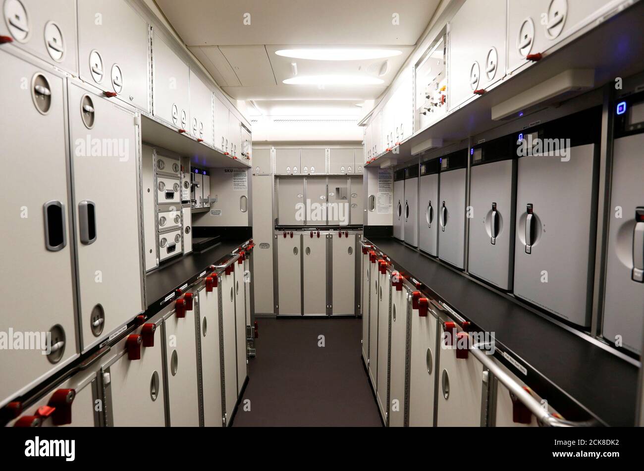 Aircraft galley a380 hi-res stock photography and images - Alamy