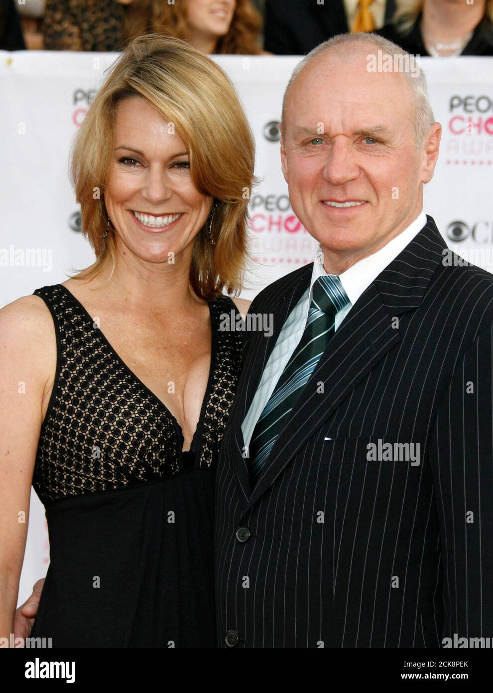Alan dale and wife tracey hi-res stock photography and images - Alamy