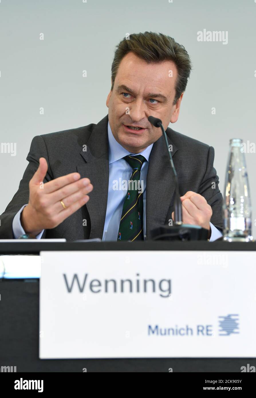 Annual balance hi-res stock photography and images - Alamy