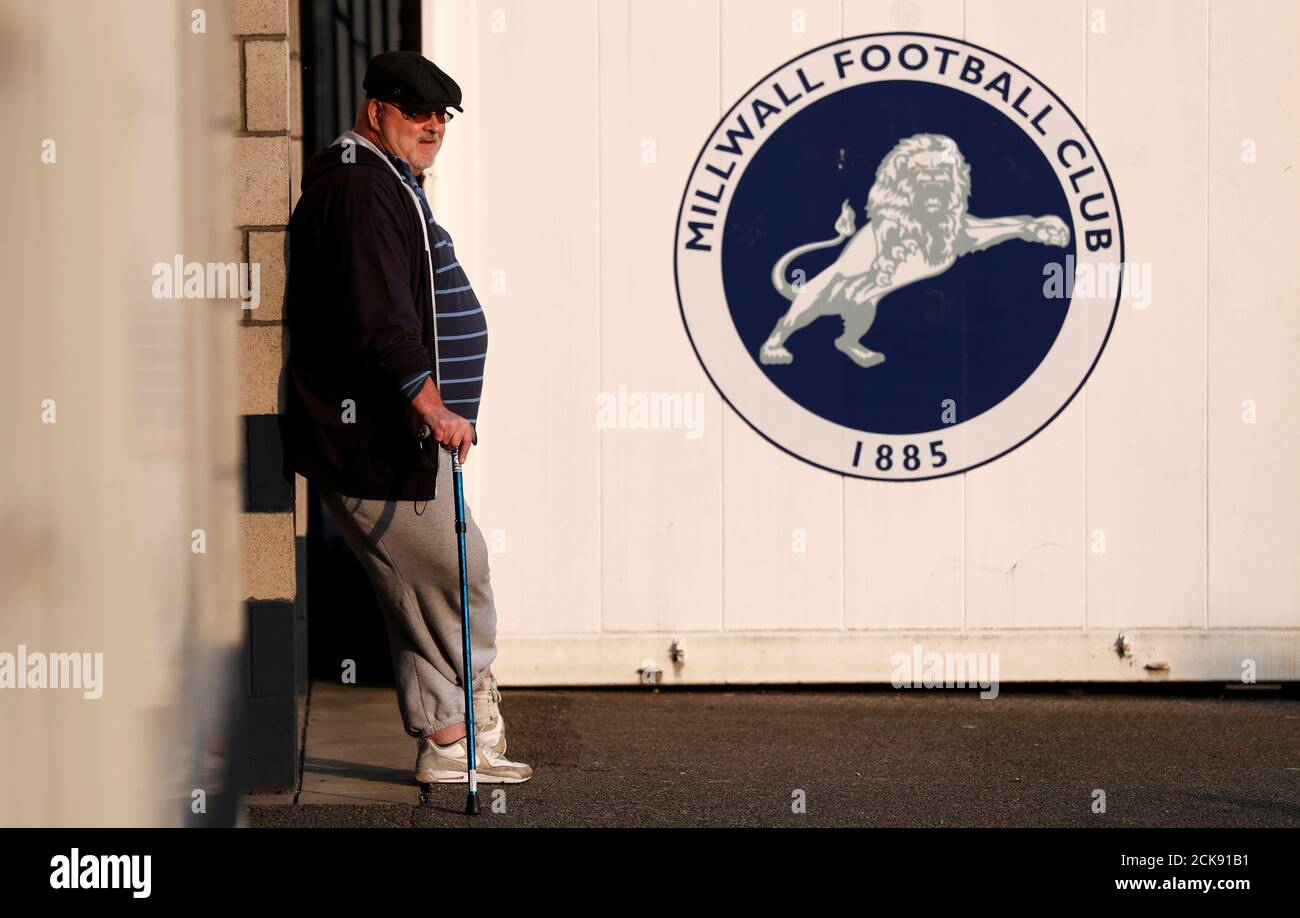 A millwall fan hi-res stock photography and images - Alamy