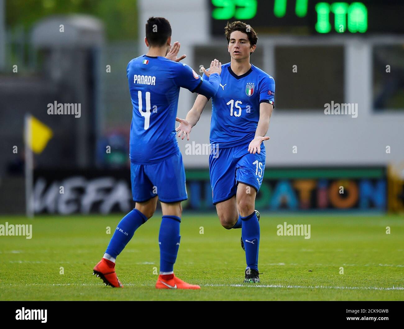 Simone panada hi-res stock photography and images - Alamy