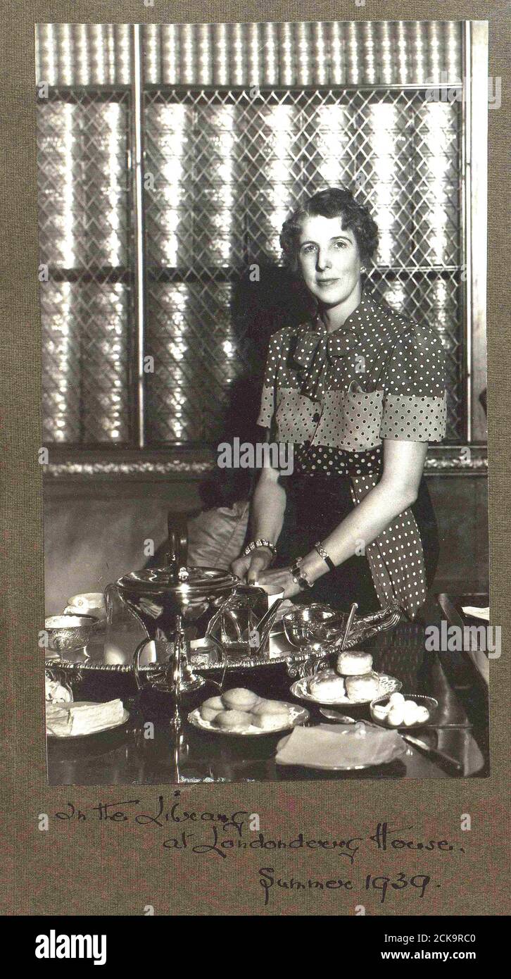 Lady Edith in the library Stock Photo - Alamy