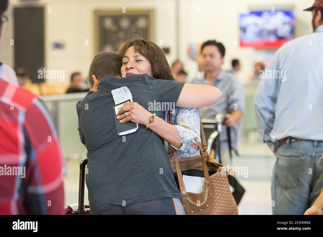 Immigration gate usa airport hi-res stock photography and images - Alamy