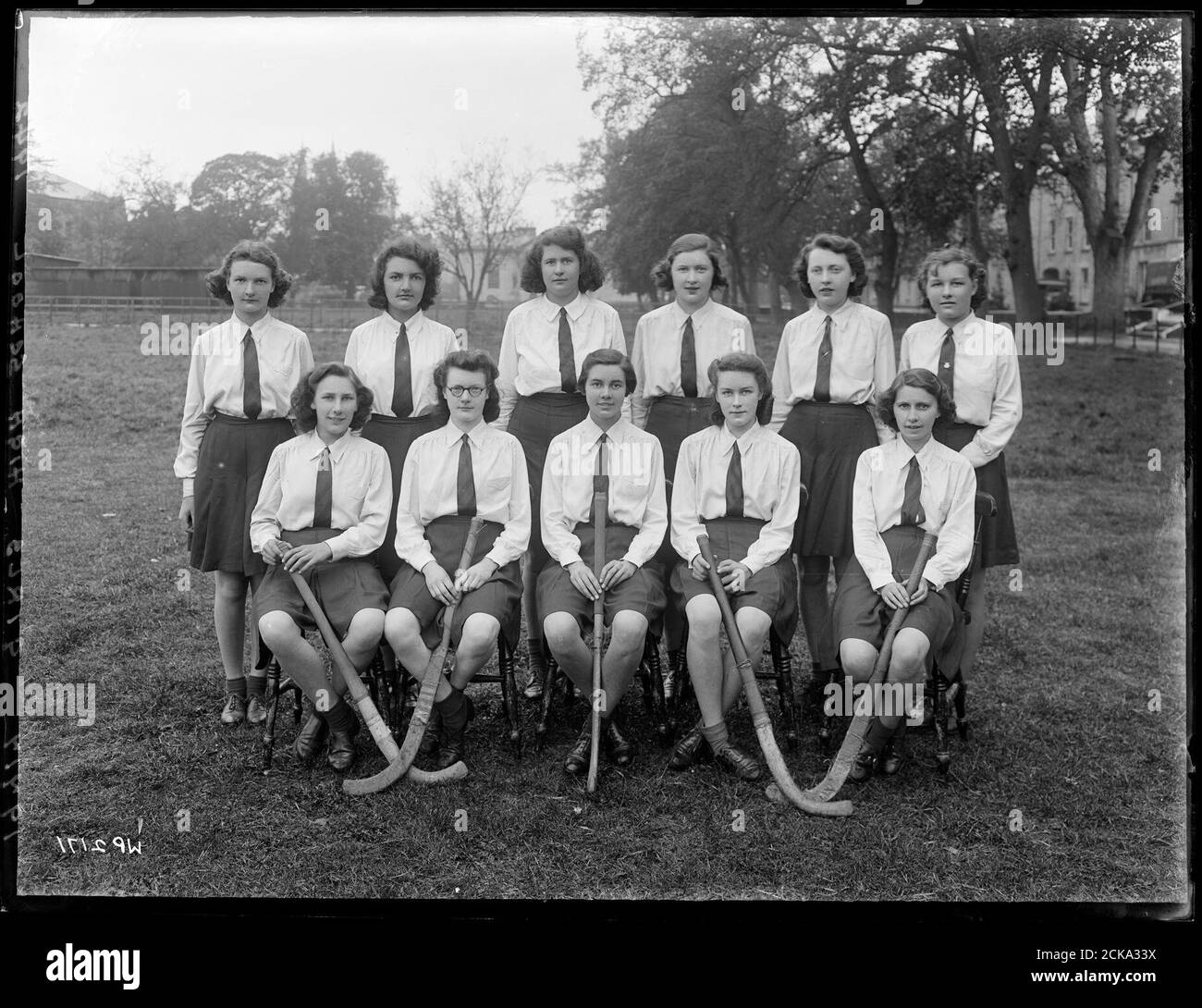 1940s hockey hi-res stock photography and images - Alamy