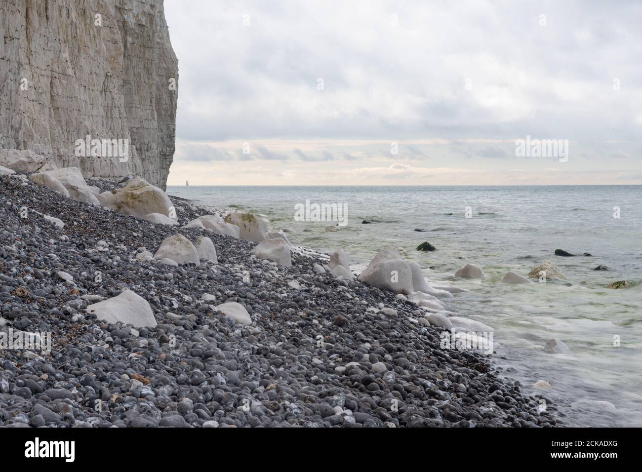 Chalk cliff and sea Stock Photo - Alamy