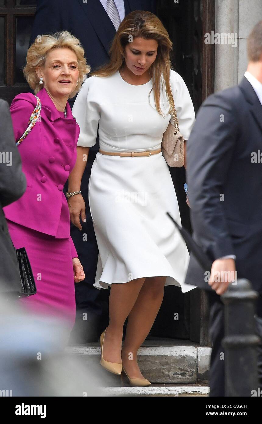 Lawyer baroness fiona shackleton royal courts justice hi-res stock ...