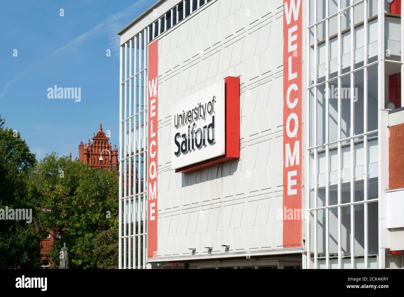 The university of salford logo hi-res stock photography and images - Alamy