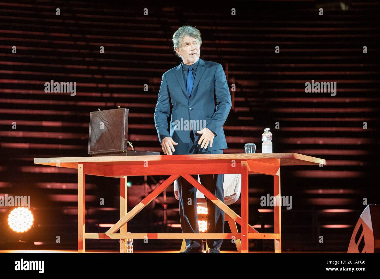 Verona, Italia. 15th Sep, 2020. Gioele Dix durante Giole Dix - L'eros ...
