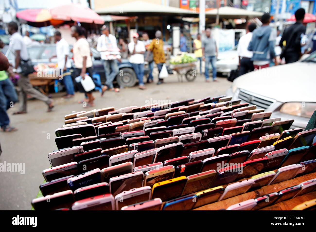 Computer africa village hi-res stock photography and images - Alamy