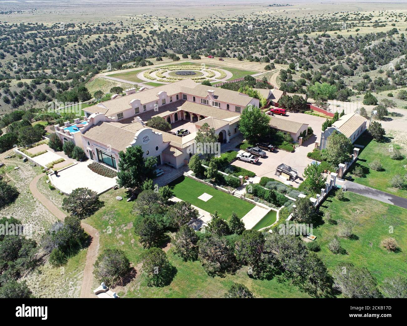 Zorro images hi-res stock photography and images - Alamy