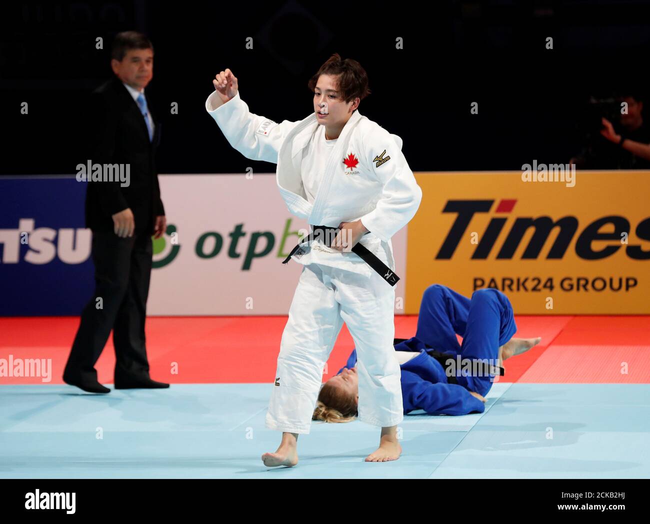 Christa deguchi hi-res stock photography and images - Alamy