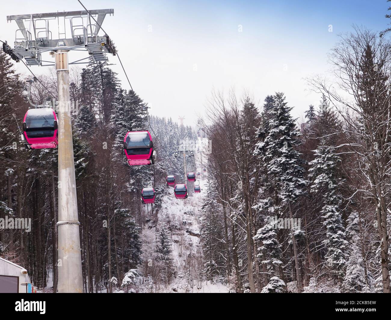 Alpine cable cars hi-res stock photography and images - Alamy