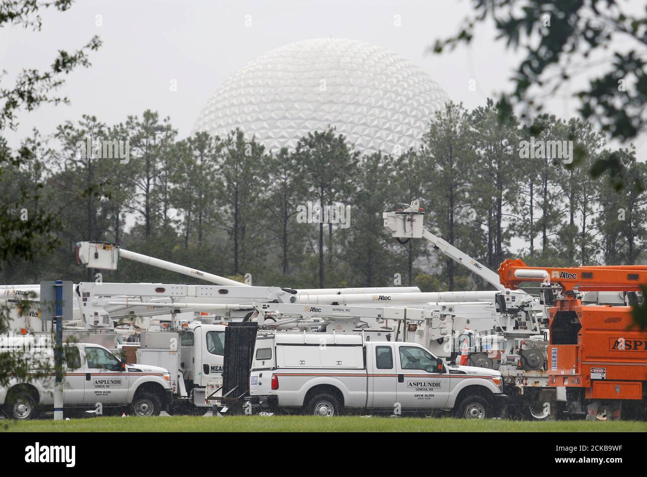 Disneys epcot park hi-res stock photography and images - Alamy