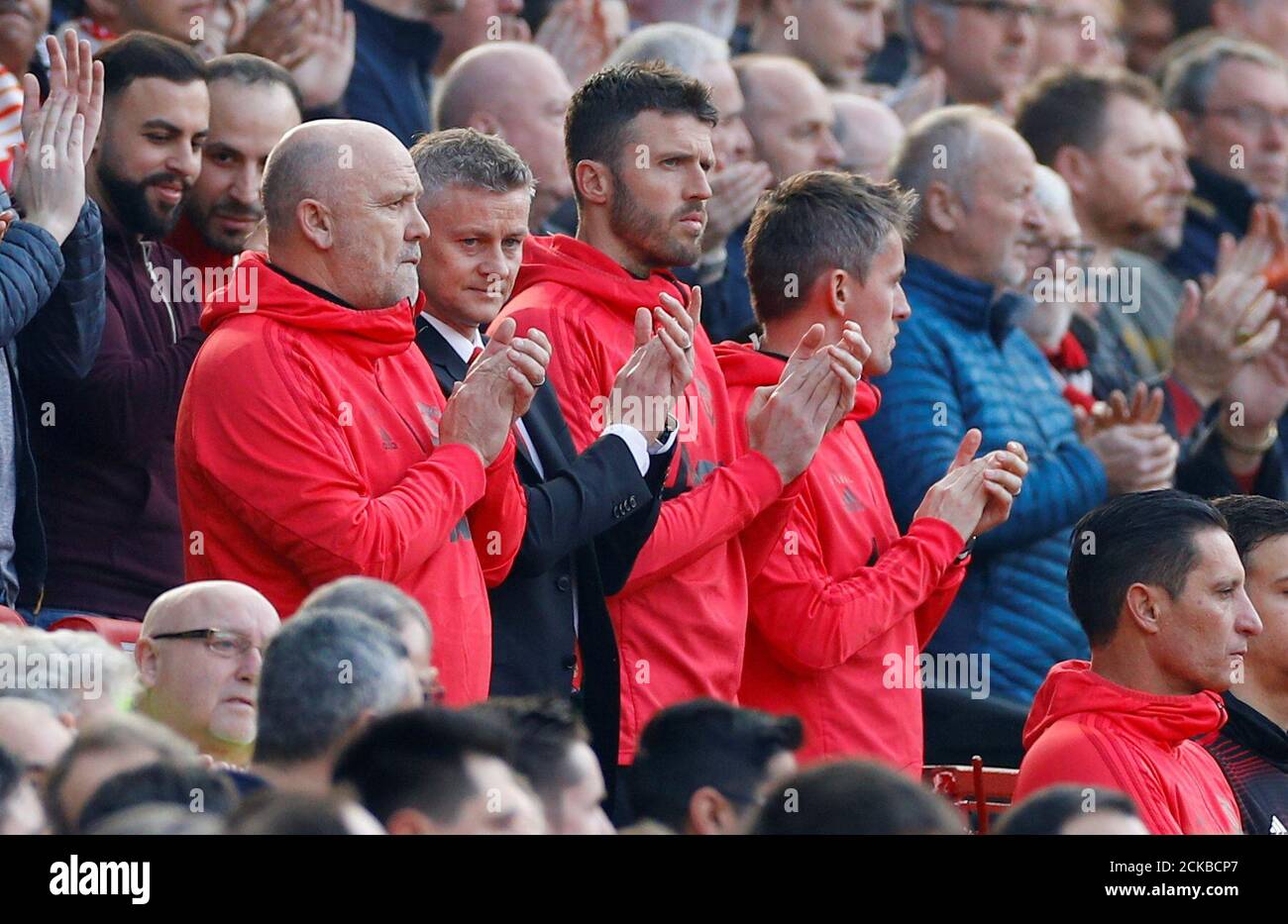 Manchester united coaches michael carrick hi-res stock photography and ...