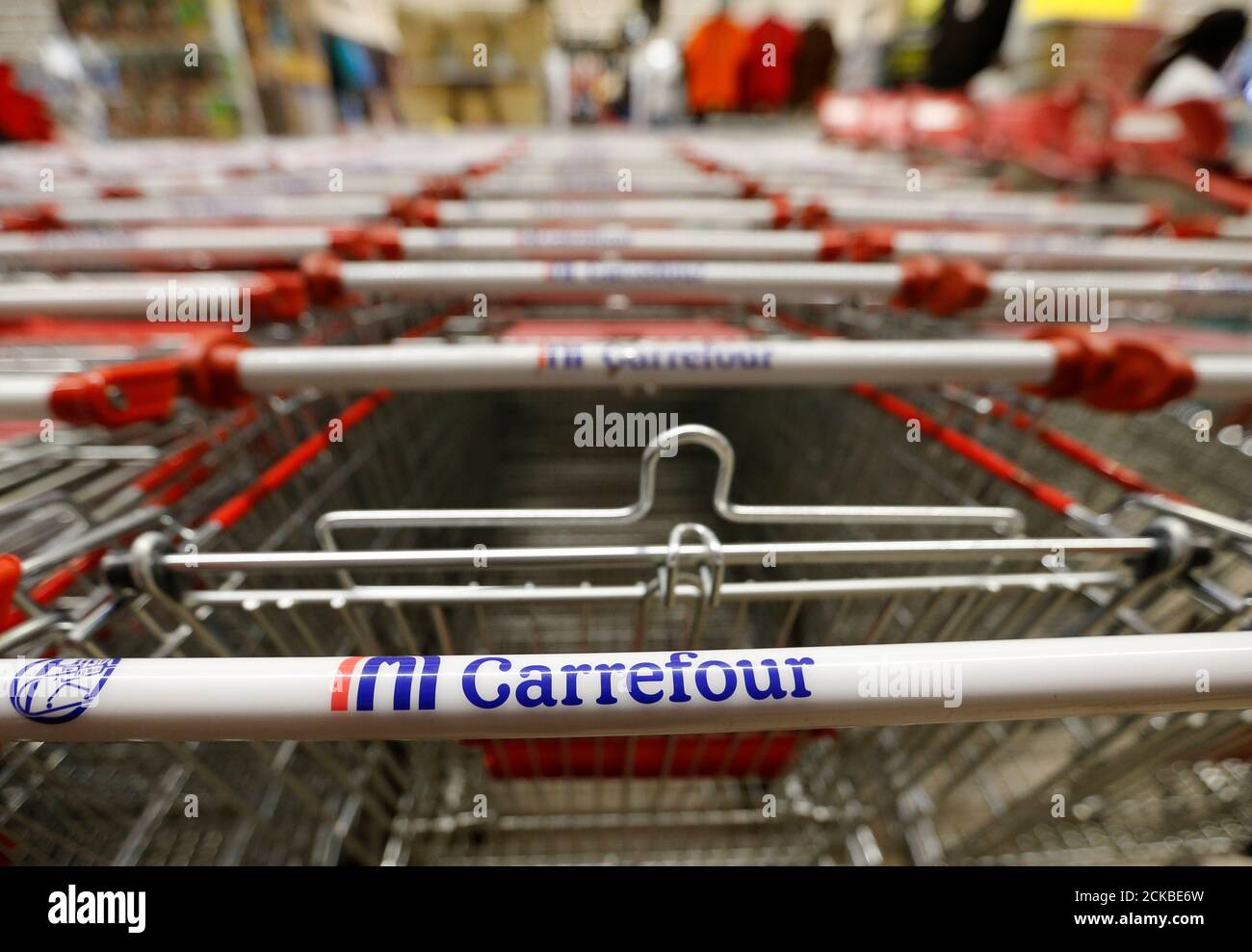 Two shopping trolleys hi-res stock photography and images - Alamy