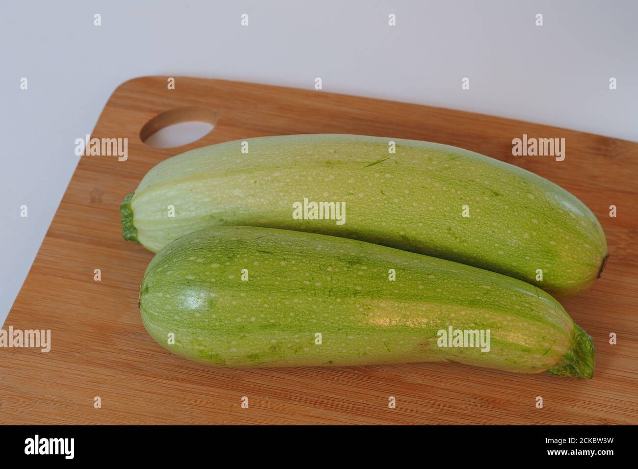 Long green vegetables hi-res stock photography and images - Alamy