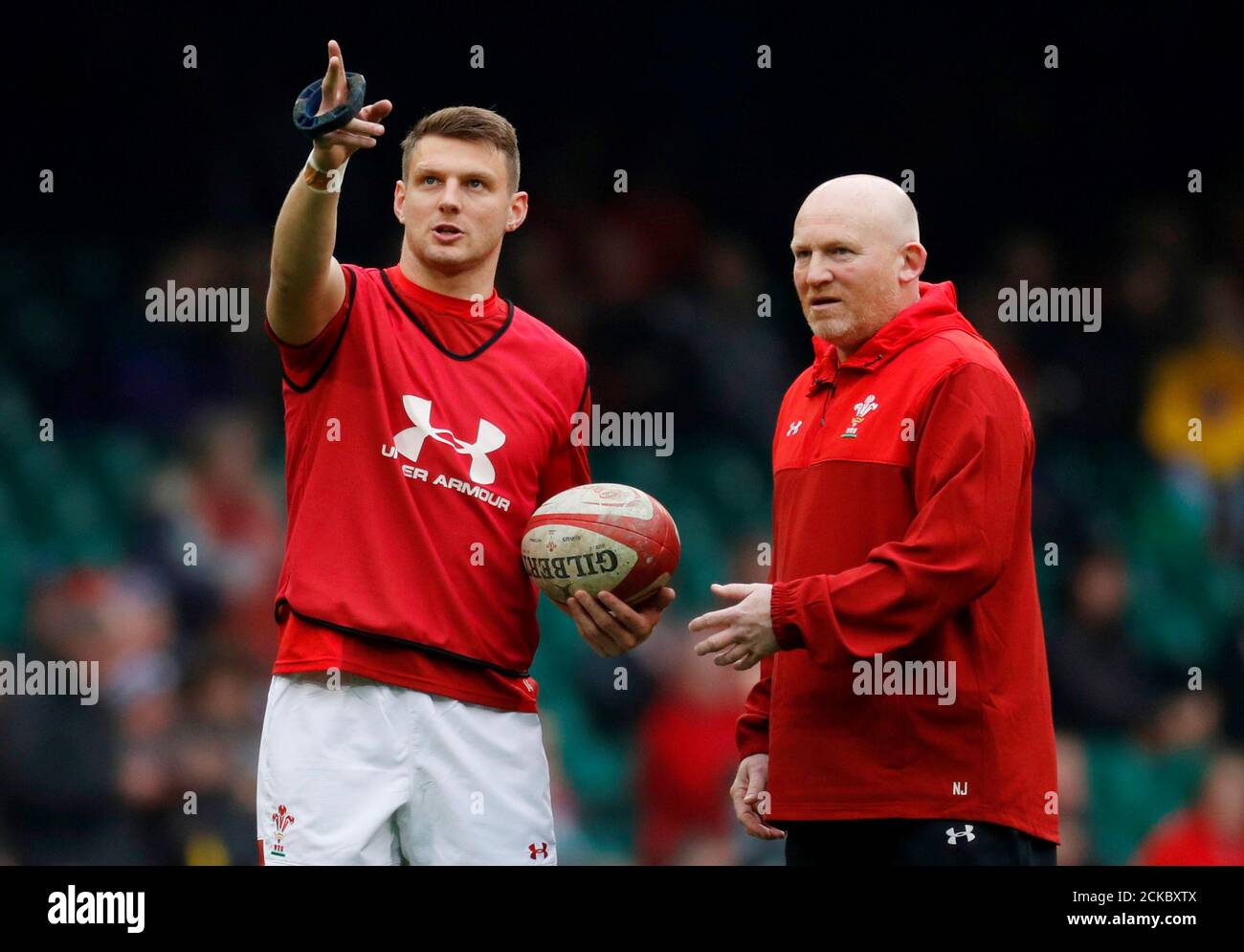 Sport rugby union action kicking stadium hi-res stock photography and ...