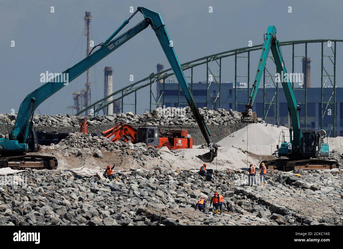 Land reclamation singapore singapore island hi-res stock photography ...