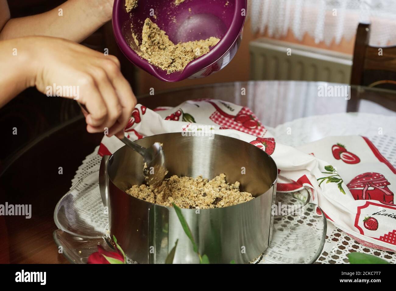 Preparing a cake at home Stock Photo - Alamy
