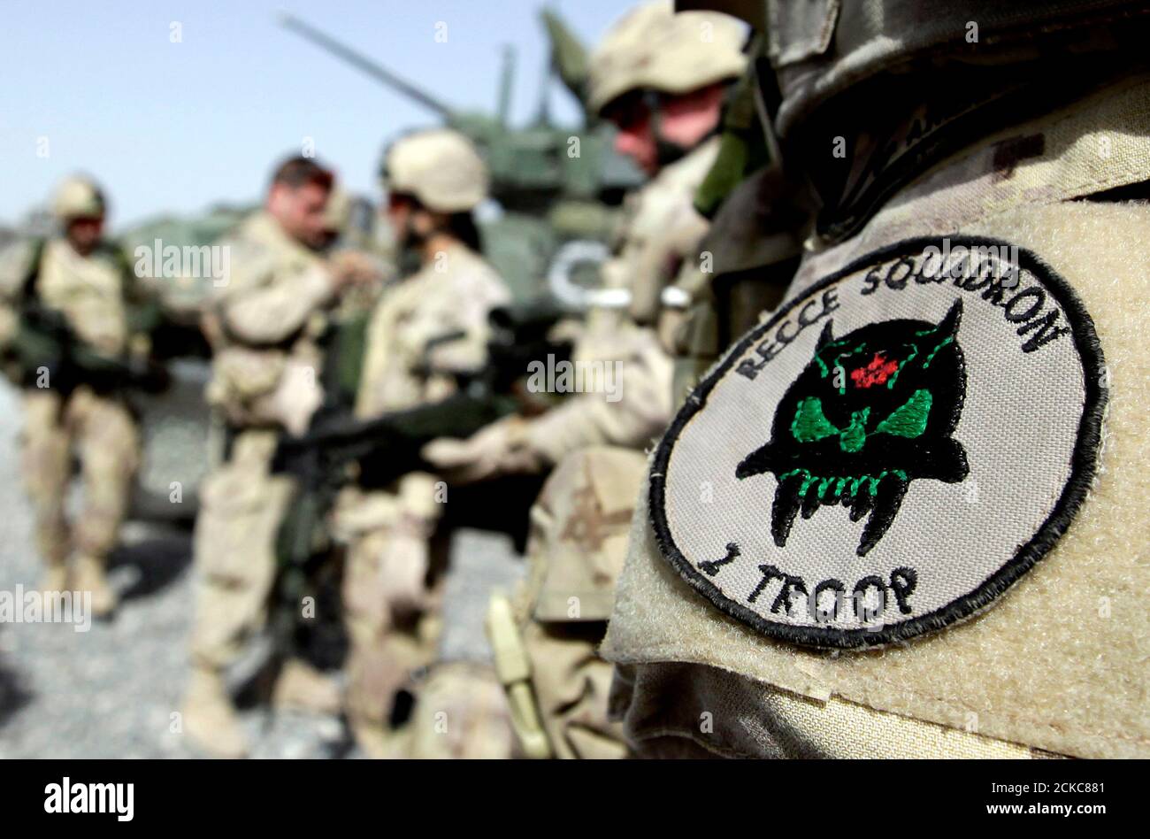 Uniform arm patch hi-res stock photography and images - Alamy