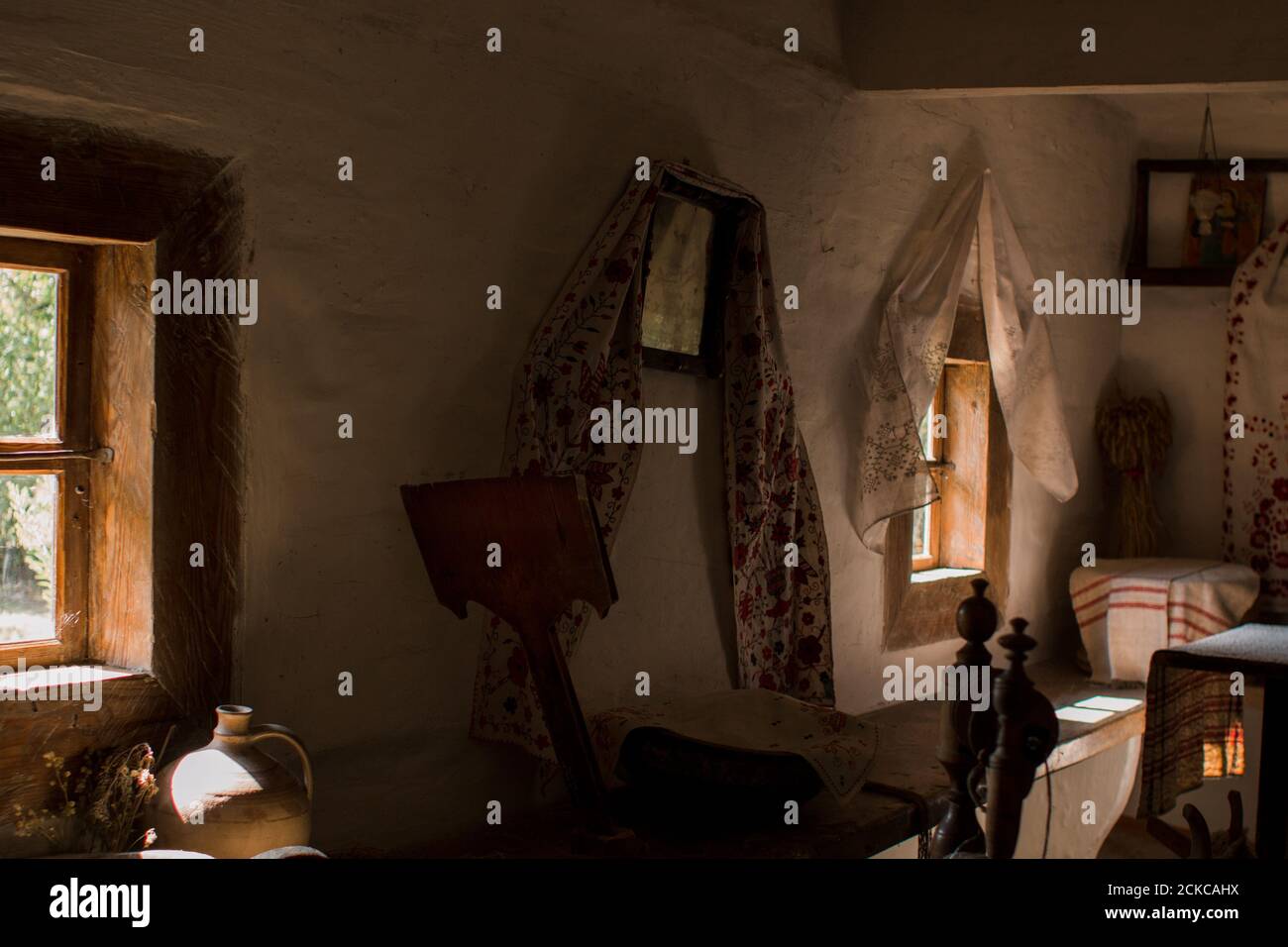 Slavic stove hi-res stock photography and images - Alamy