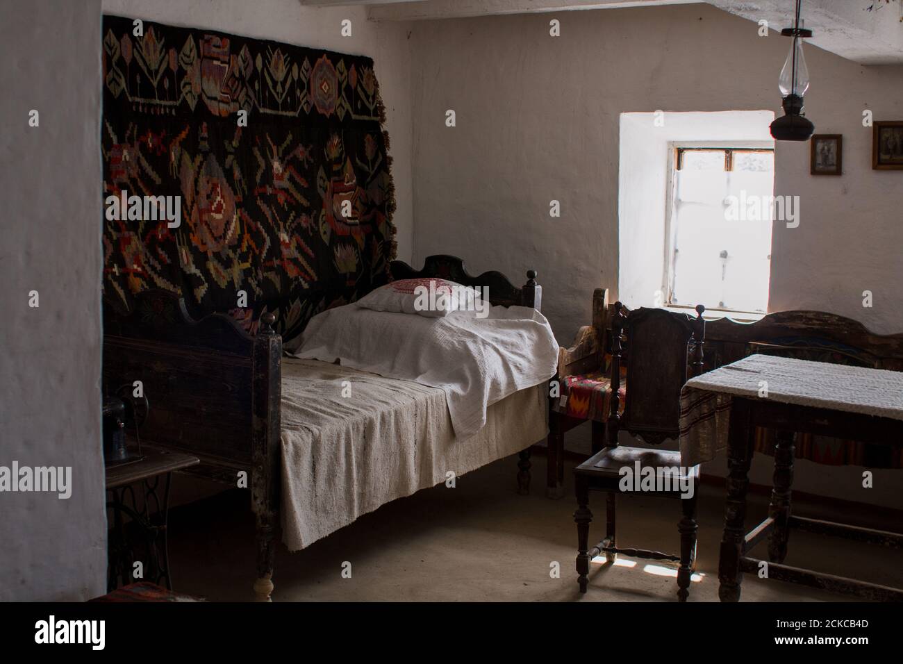 vintage room of slavic interior in village Stock Photo - Alamy