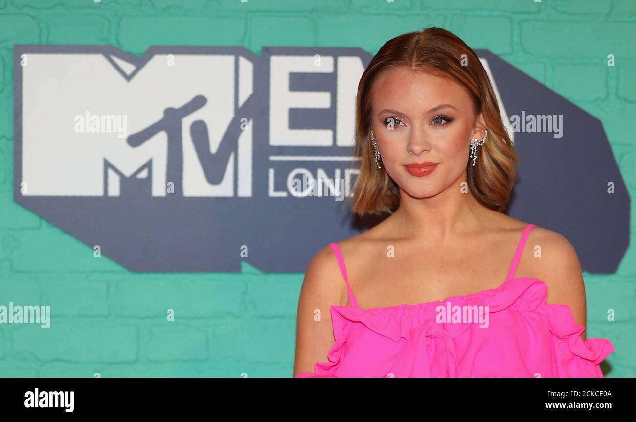 Zara larsson ema hi-res stock photography and images - Alamy