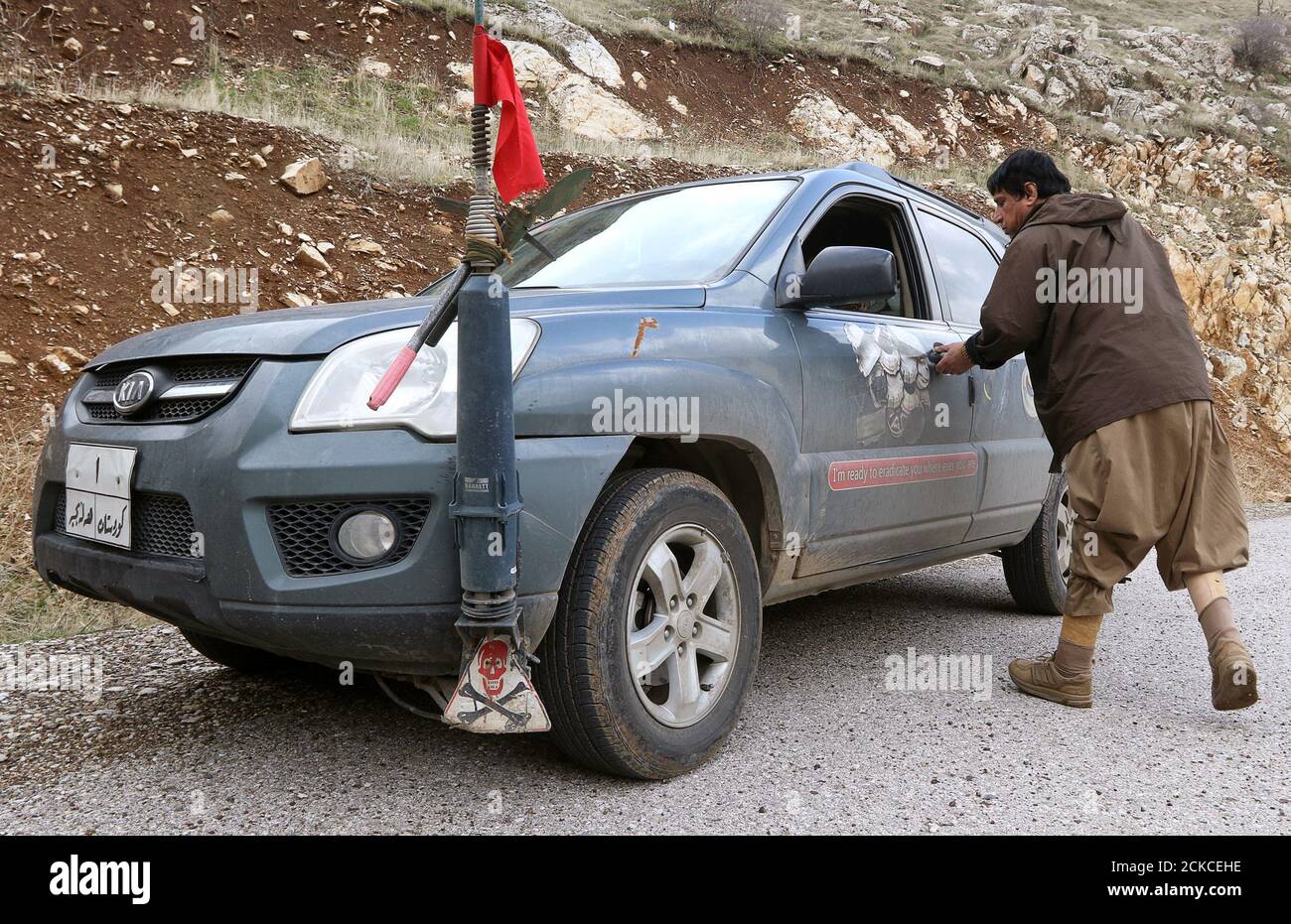Landmine picture hi-res stock photography and images - Alamy