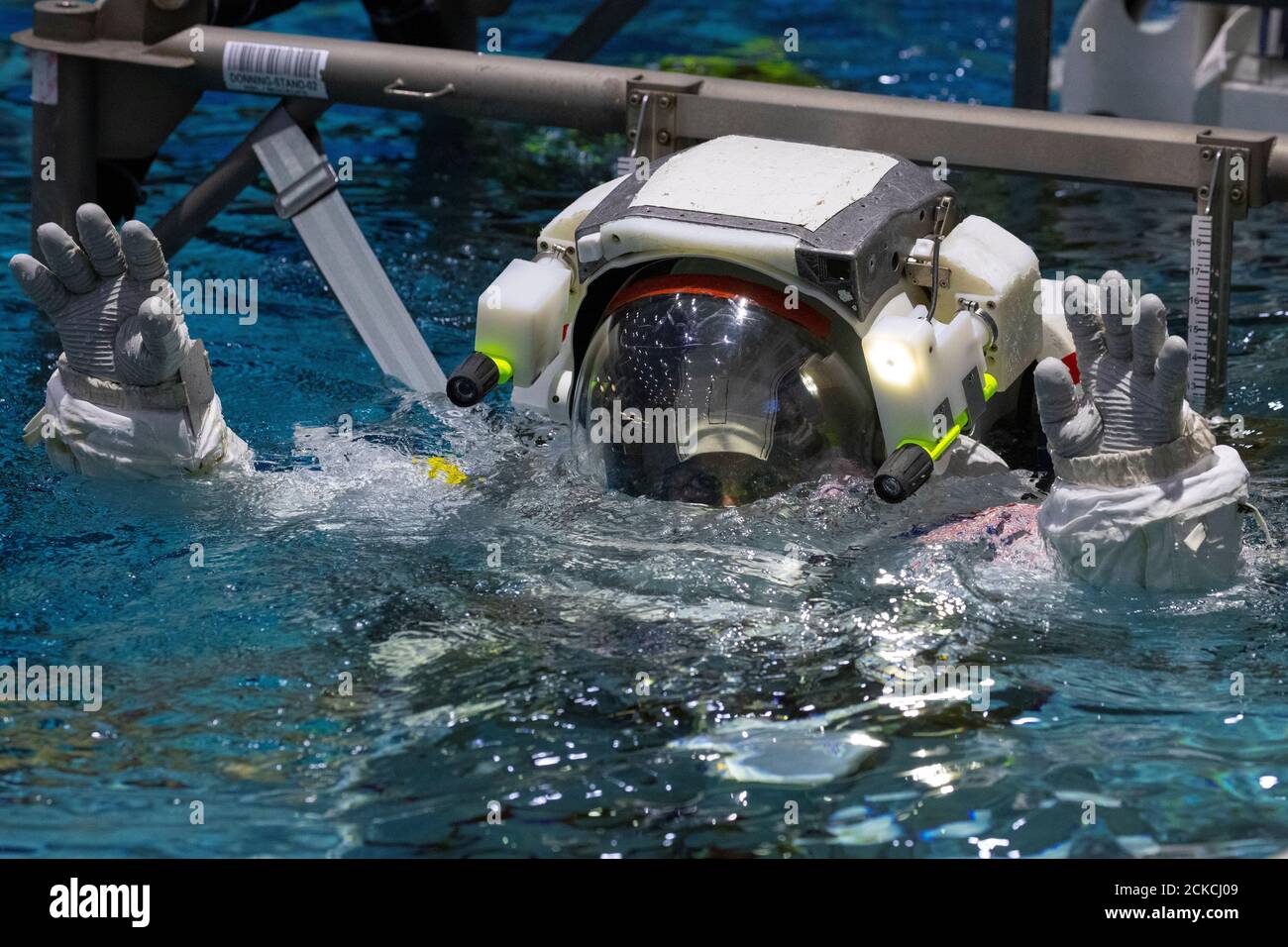 Nasa neutral buoyancy laboratory hi-res stock photography and images ...