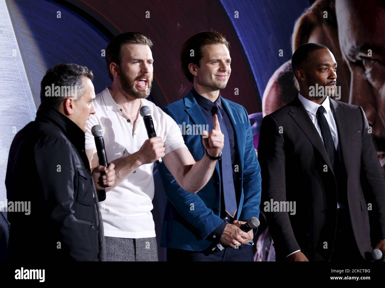 Anthony mackie chris evans hi-res stock photography and images - Alamy