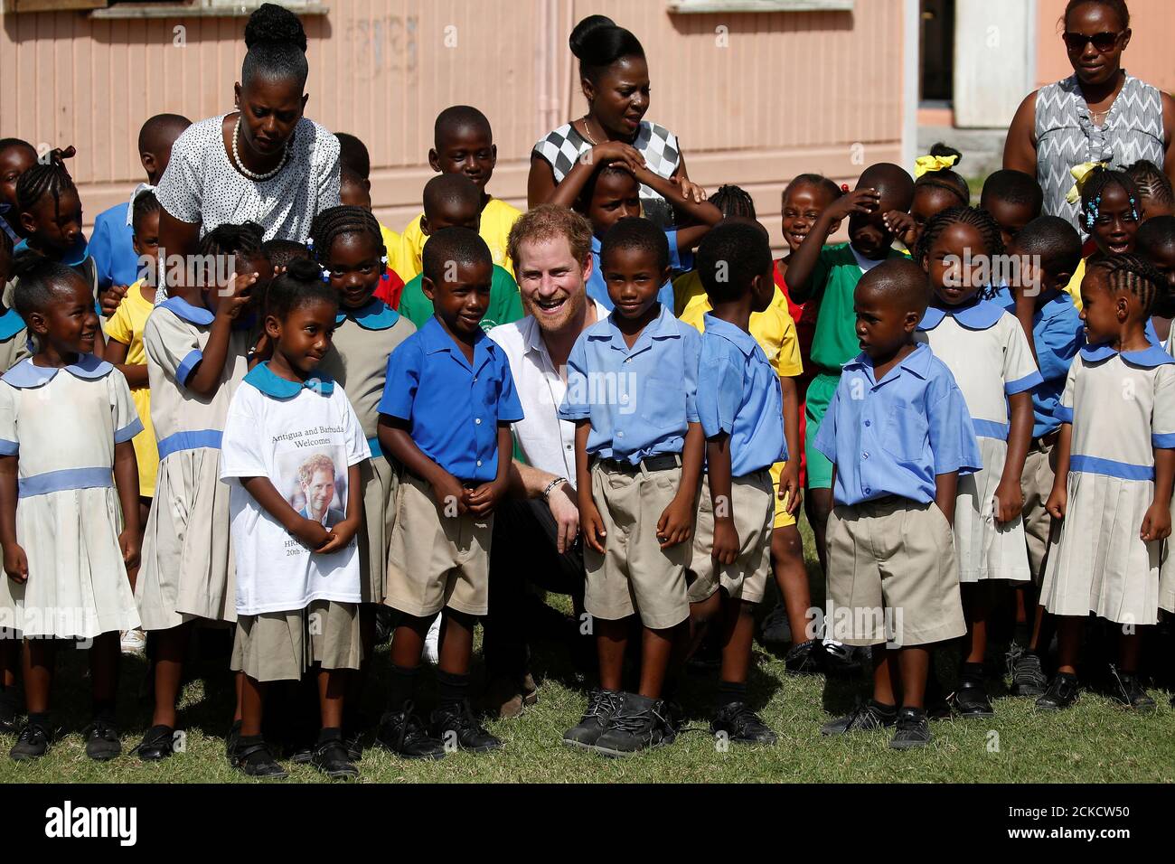 Prince harry poses for hi-res stock photography and images - Alamy
