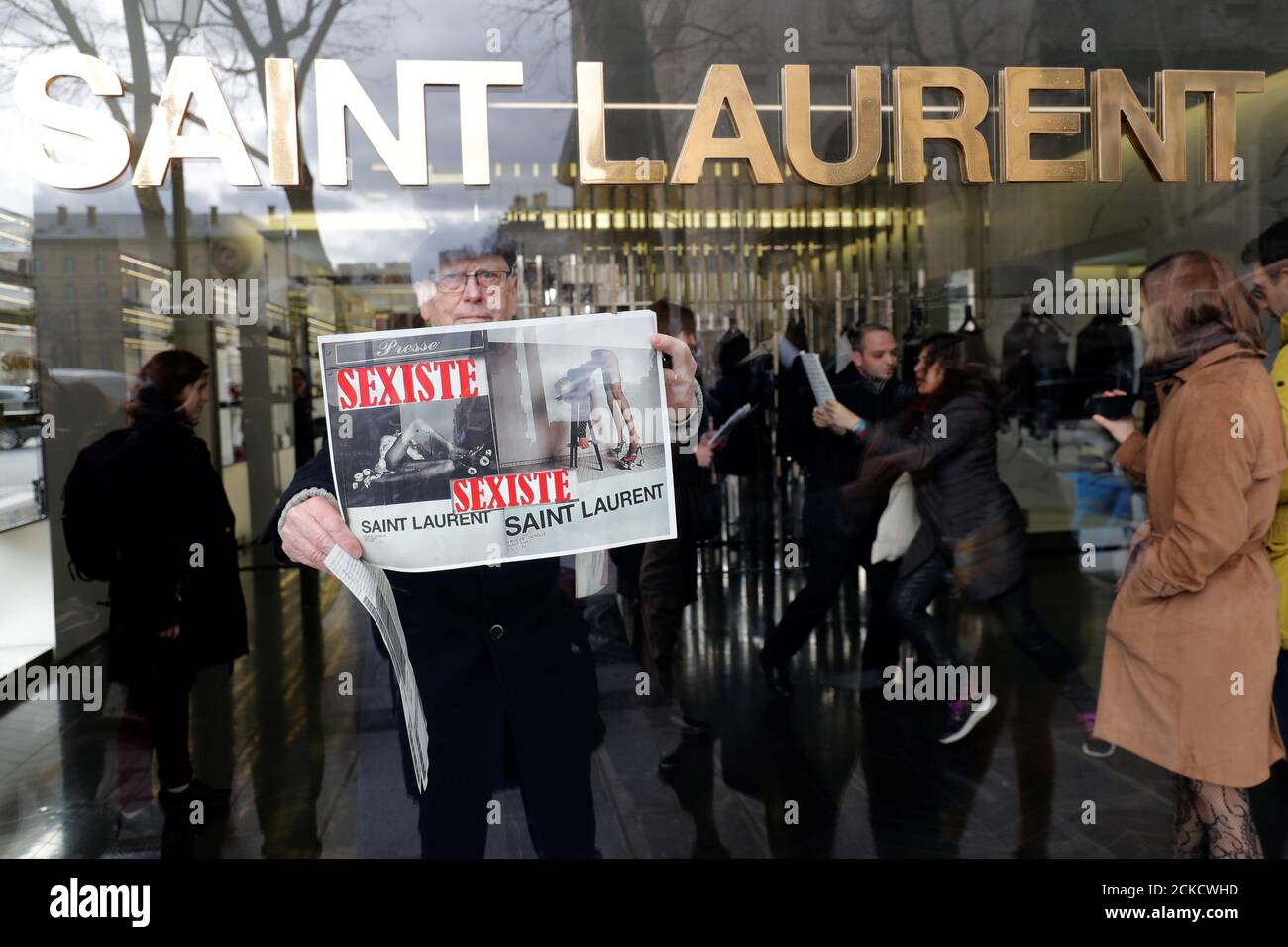 Yves Saint Laurent Paris Shop High Resolution Stock Photography and ...