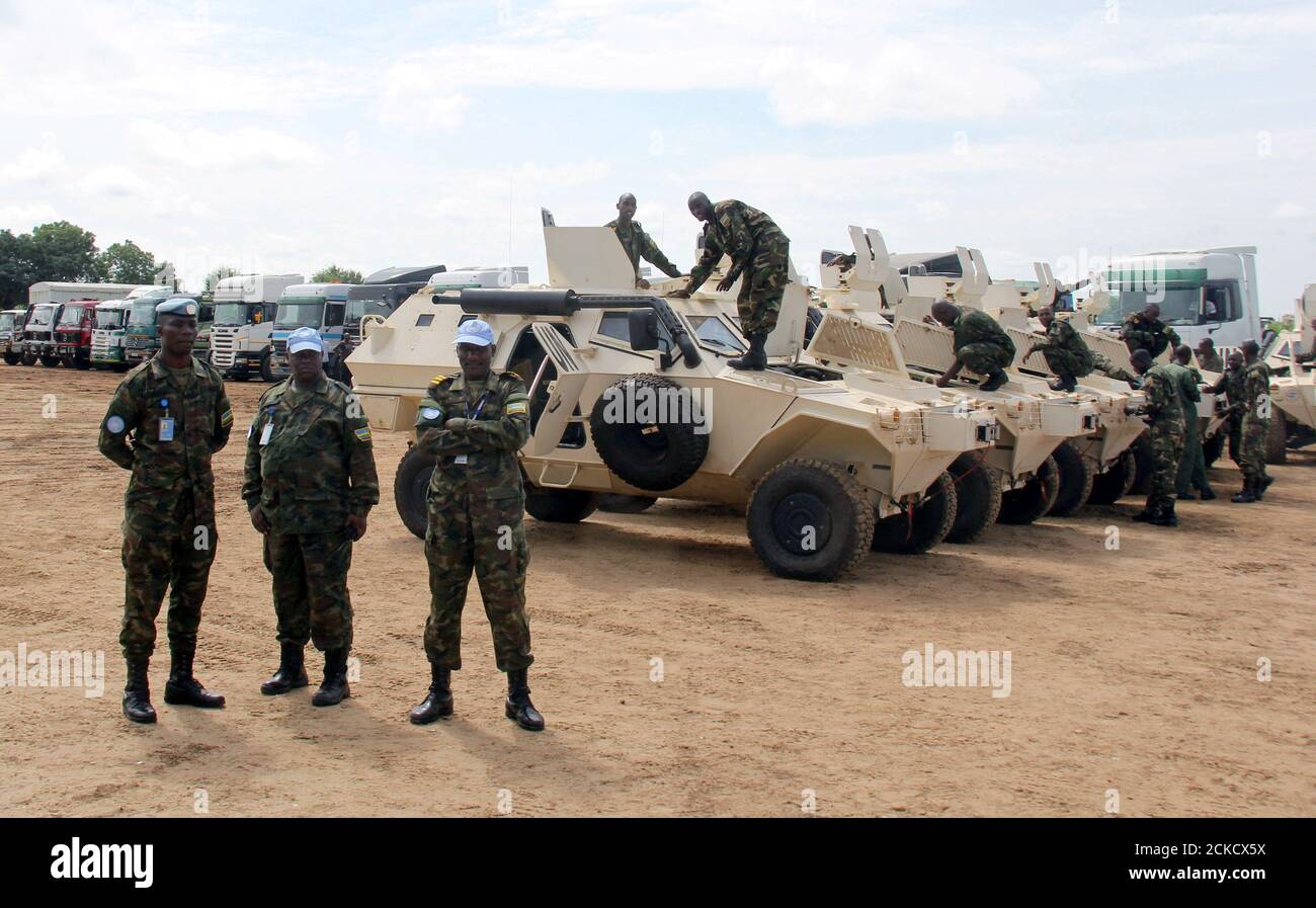 Rwanda defence force hi-res stock photography and images - Alamy