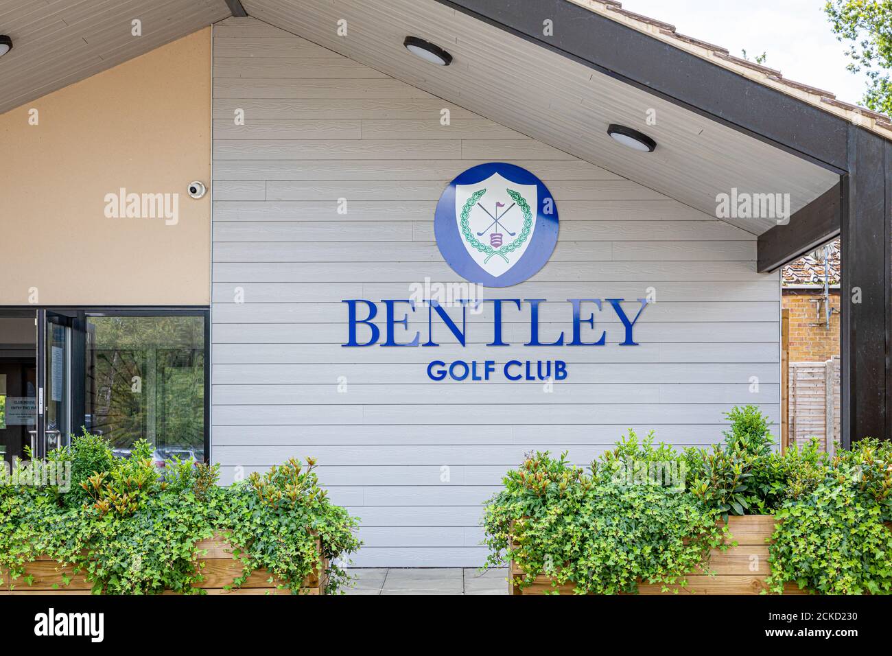 Bentley golf club hi-res stock photography and images - Alamy