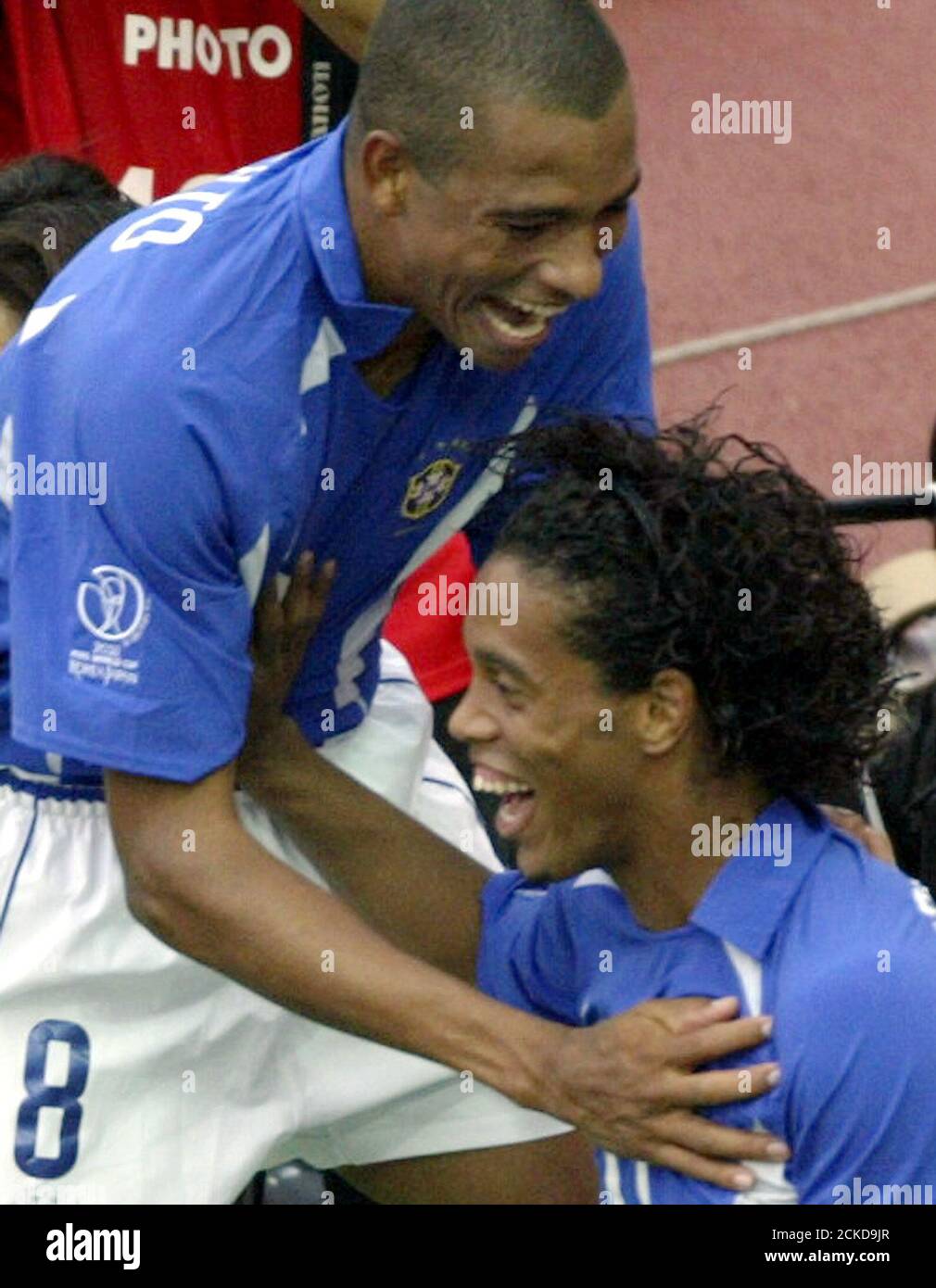Ronaldinho england japan 2002 hi-res stock photography and images - Alamy
